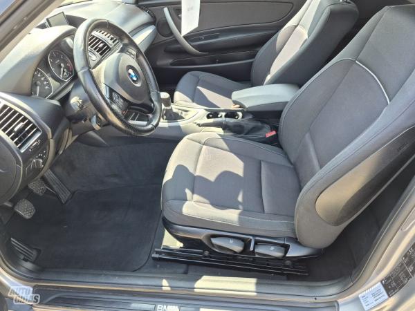Grey BMW 120 2009 in Vilnius, with an engine capacity of 2.00 L and mileage of 290 thousand km for 2850 €, photo 10 on AUTOMOTO.COM.LV