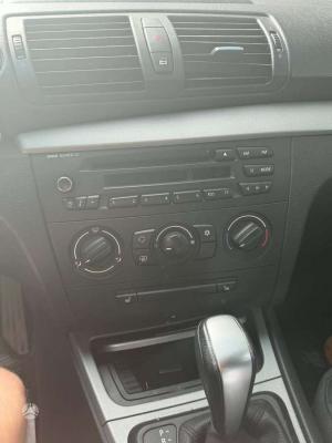 Grey BMW 120 2009 in Vilnius, with an engine capacity of 2.00 L and mileage of 180 thousand km for 850 €, photo 7 on AUTOMOTO.COM.LV