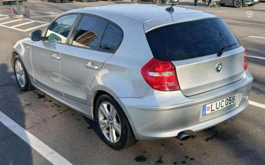 Pelēks BMW 120 2010 Kauņa, ar dzinēja tilpumu 2.00 L un nobraukumu 243 tūkst. km par 3500 €, foto 2 vietnē AUTOMOTO.COM.LV