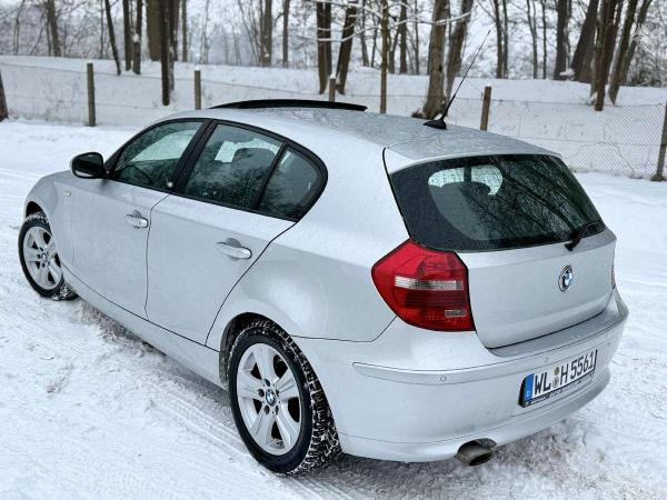 Grey BMW 120 2010 in Prienai, with an engine capacity of 2.00 L and mileage of 265 thousand km for 4999 €, photo 4 on AUTOMOTO.COM.LV