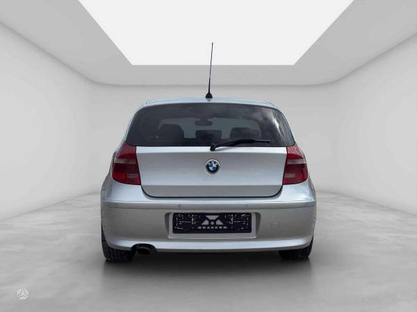 Pelēks BMW 120 2010 Kauņa, ar dzinēja tilpumu 2.00 L un nobraukumu 314 tūkst. km par 4790 €, foto 5 vietnē AUTOMOTO.COM.LV