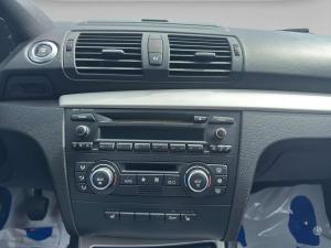 Grey BMW 120 2010 in Kaunas, with an engine capacity of 2.00 L and mileage of 314 thousand km for 4790 €, photo 15 on AUTOMOTO.COM.LV