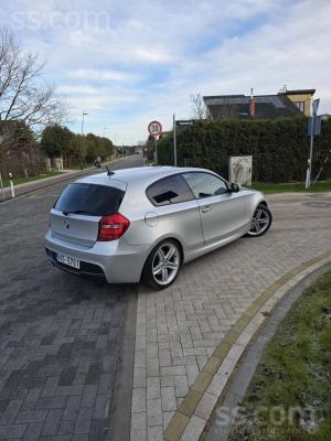 Pelēks BMW 120 2011 Rīga, ar dzinēja tilpumu 2.00 L un nobraukumu 350 tūkst. km par 6800 €, foto 4 vietnē AUTOMOTO.COM.LV