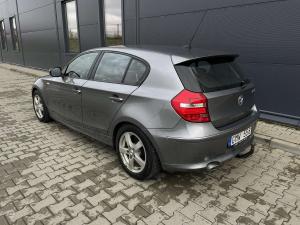 Pelēks BMW 120 2011 Viļņa, ar dzinēja tilpumu 2.00 L un nobraukumu 280 tūkst. km par 4150 €, foto 5 vietnē AUTOMOTO.COM.LV