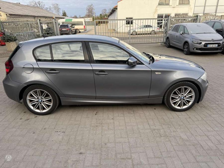 Pelēks BMW 120 2011 Tauragė, ar dzinēja tilpumu 2.00 L un nobraukumu 257 tūkst. km par 5800 €, foto 4 vietnē AUTOMOTO.COM.LV
