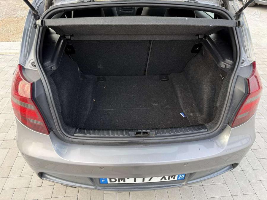 Pelēks BMW 120 2011 Tauragė, ar dzinēja tilpumu 2.00 L un nobraukumu 257 tūkst. km par 5800 €, foto 25 vietnē AUTOMOTO.COM.LV