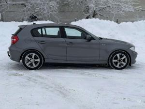 Grey BMW 120 2011 in Vilnius, with an engine capacity of 2.00 L and mileage of 280 thousand km for 3800 €, photo 22 on AUTOMOTO.COM.LV