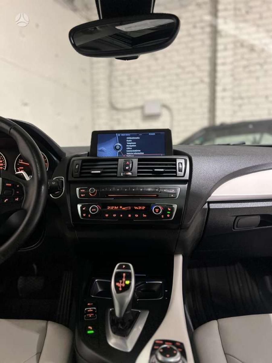 Pelēks BMW 120 2011 Klaipėda, ar dzinēja tilpumu 2.00 L un nobraukumu 267 tūkst. km par 7999 €, foto 16 vietnē AUTOMOTO.COM.LV