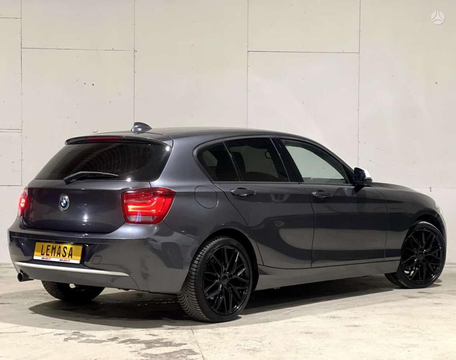 Pelēks BMW 120 2011 Klaipėda, ar dzinēja tilpumu 2.00 L un nobraukumu 267 tūkst. km par 7999 €, foto 32 vietnē AUTOMOTO.COM.LV
