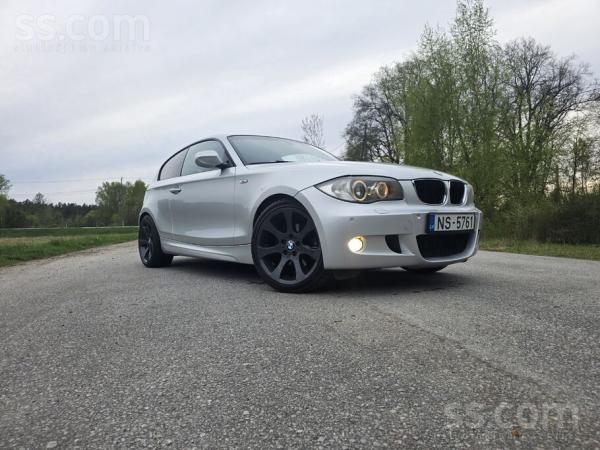 Grey BMW 120 2011 in Riga, with an engine capacity of 2.00 L and mileage of 350 thousand km for 6300 €, photo 6 on AUTOMOTO.COM.LV