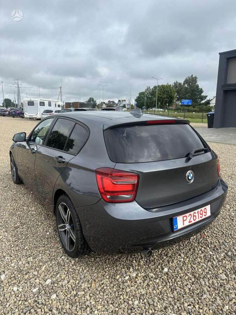 Grey BMW 120 2011 in Taurage, with an engine capacity of 2.00 L and mileage of 290 thousand km for 6300 €, photo 5 on AUTOMOTO.COM.LV