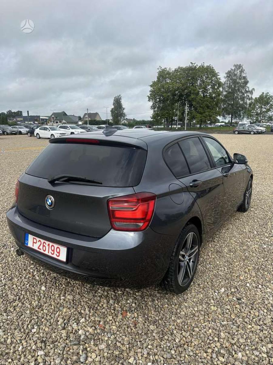 Grey BMW 120 2011 in Taurage, with an engine capacity of 2.00 L and mileage of 290 thousand km for 6300 €, photo 6 on AUTOMOTO.COM.LV