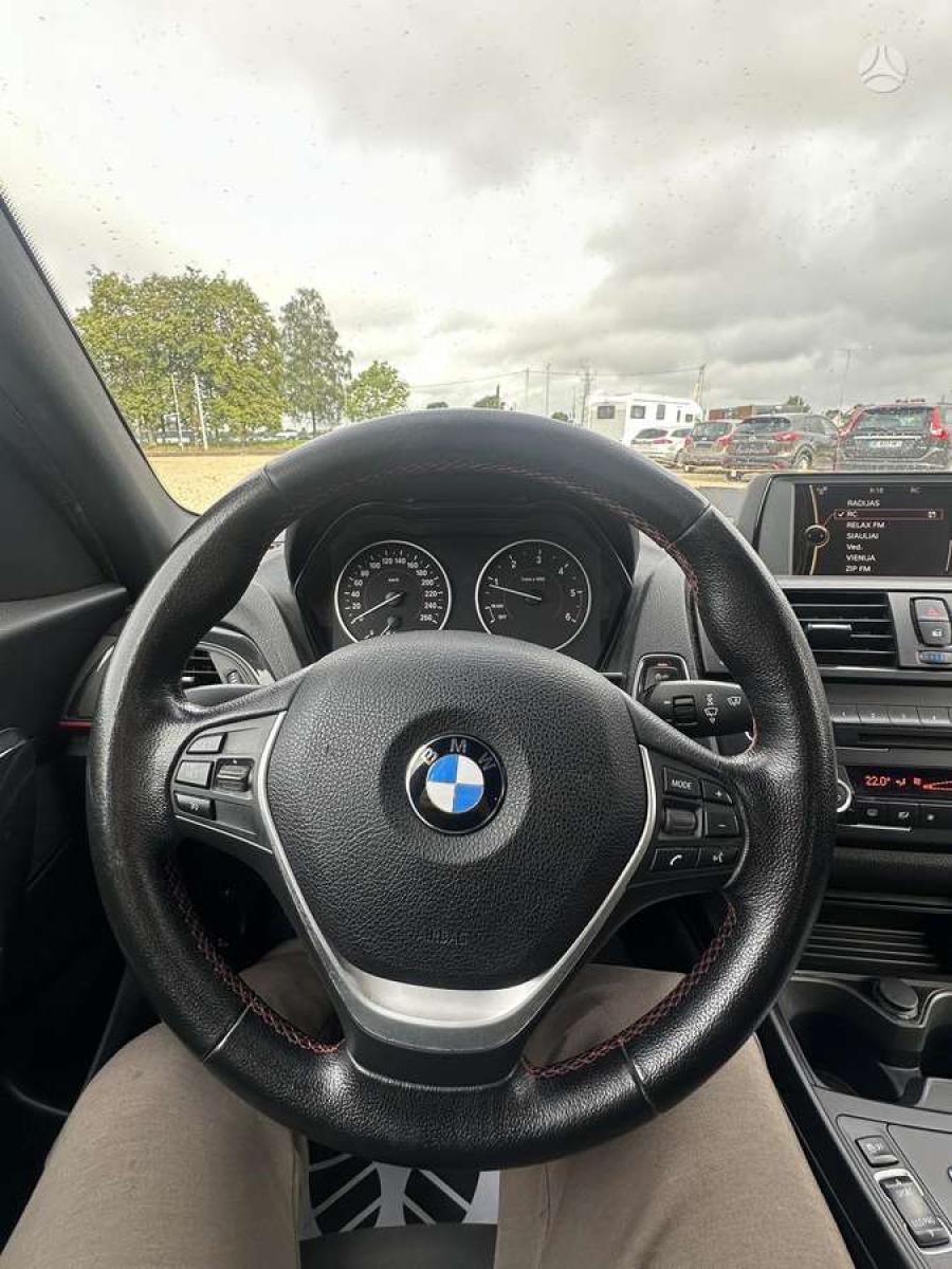 Grey BMW 120 2011 in Taurage, with an engine capacity of 2.00 L and mileage of 290 thousand km for 6300 €, photo 16 on AUTOMOTO.COM.LV
