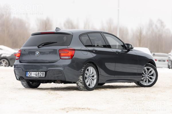 Grey BMW 120 2012 in Jelgava, with an engine capacity of 2.00 L and mileage of 278 thousand km for 9950 €, photo 5 on AUTOMOTO.COM.LV