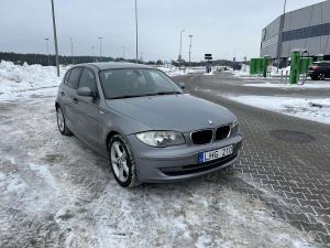 Pelēks BMW 120 2012 Viļņa, ar dzinēja tilpumu 2.00 L un nobraukumu 233 tūkst. km par 3900 €, foto 4 vietnē AUTOMOTO.COM.LV