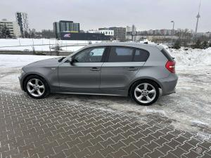 Pelēks BMW 120 2012 Viļņa, ar dzinēja tilpumu 2.00 L un nobraukumu 233 tūkst. km par 3900 €, foto 10 vietnē AUTOMOTO.COM.LV