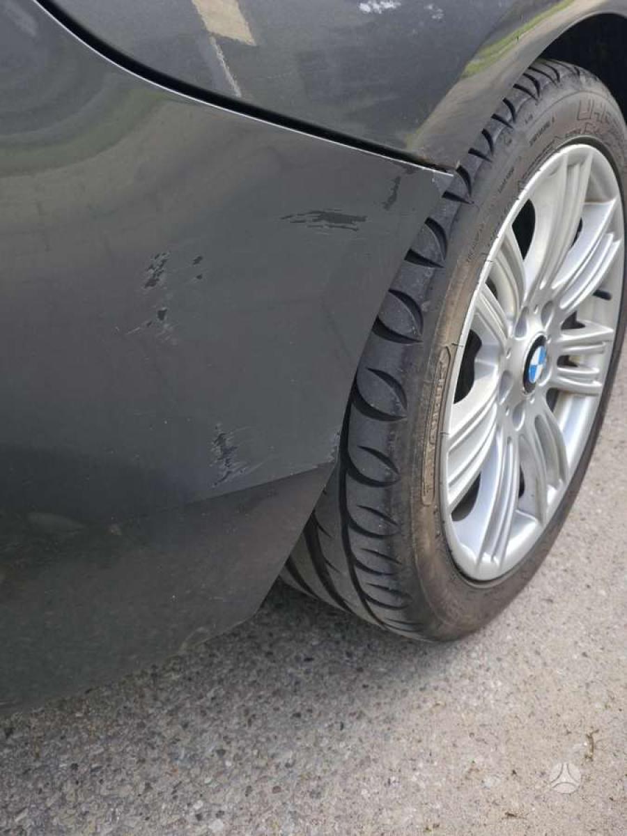 Grey BMW 120 2012 in Visaginas, with an engine capacity of 2.00 L and mileage of 241 thousand km for 5900 €, photo 14 on AUTOMOTO.COM.LV
