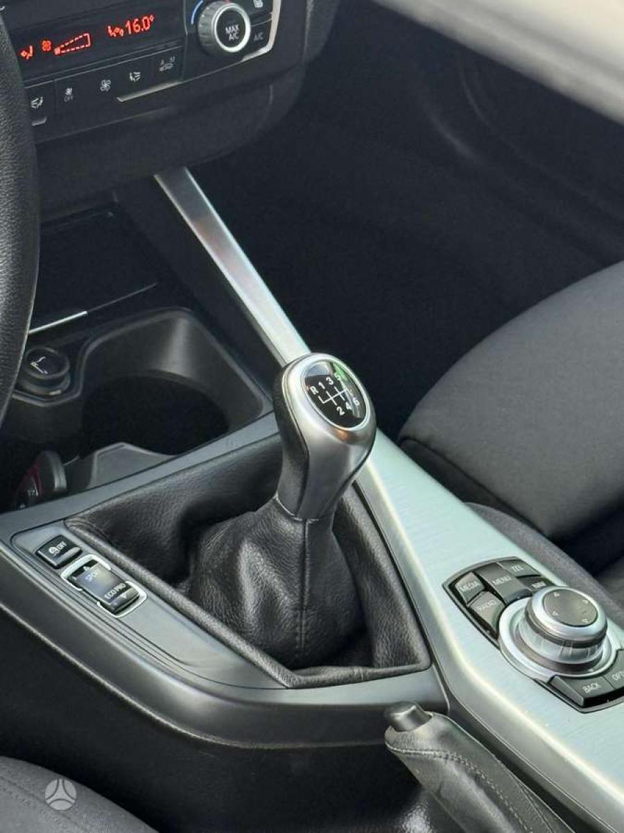 Pelēks BMW 120 2013 Kauņa, ar dzinēja tilpumu 2.00 L un nobraukumu 260 tūkst. km par 5490 €, foto 23 vietnē AUTOMOTO.COM.LV