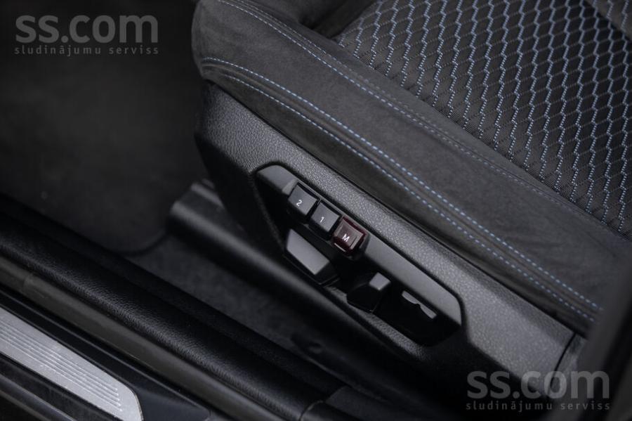 Grey BMW 120 2013 in Jelgava, with an engine capacity of 2.00 L and mileage of 202 thousand km for 8390 €, photo 9 on AUTOMOTO.COM.LV