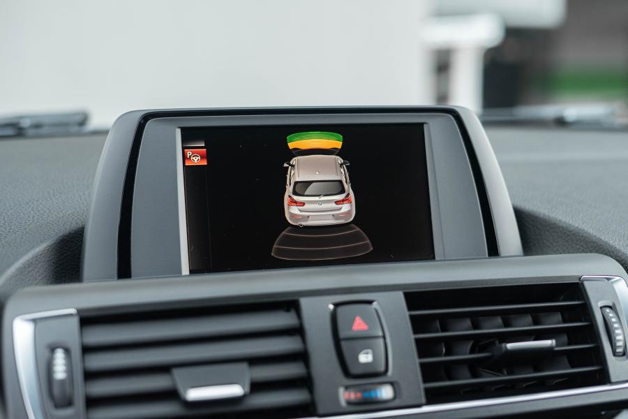 Pelēks BMW 120 2015 Rīga, ar dzinēja tilpumu 1.60 L un nobraukumu 199 tūkst. km par 10990 €, foto 20 vietnē AUTOMOTO.COM.LV