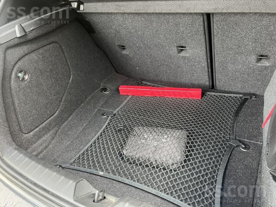 Pelēks BMW 120 2018 Ogre, ar dzinēja tilpumu 2.00 L un nobraukumu 155 tūkst. km par 17100 €, foto 9 vietnē AUTOMOTO.COM.LV