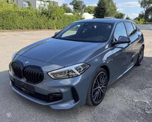 Grey BMW 120 2020 in Panevezys, with an engine capacity of 2.00 L and mileage of 245 thousand km for 18300 €, photo 3 on AUTOMOTO.COM.LV