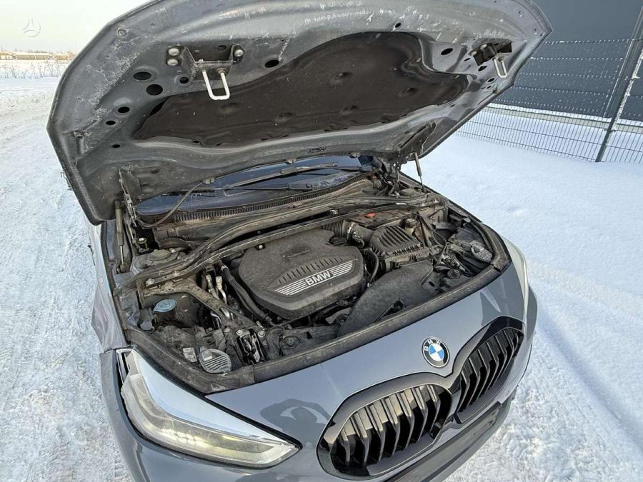 Grey BMW 120 2021 in Kaunas, with an engine capacity of 2.00 L and mileage of 170 thousand km for 13400 €, photo 20 on AUTOMOTO.COM.LV