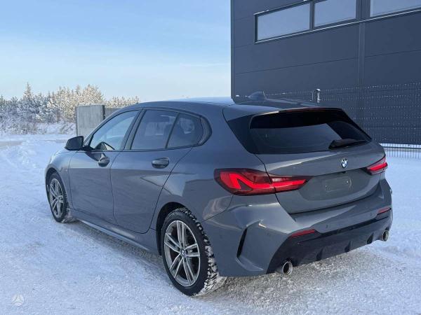 Grey BMW 120 2021 in Kaunas, with an engine capacity of 2.00 L and mileage of 170 thousand km for 13000 €, photo 3 on AUTOMOTO.COM.LV