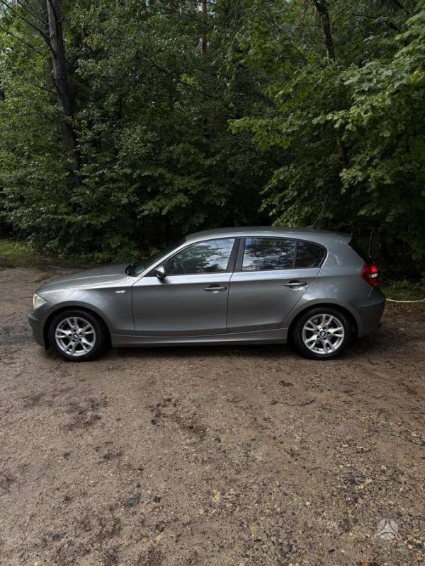 Grey BMW 120 2021 in Vilnius, with an engine capacity of 0.00 L and mileage of 261 thousand km for 2200 €, photo 1 on AUTOMOTO.COM.LV