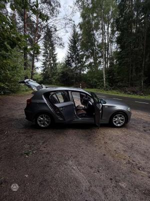 Grey BMW 120 2021 in Vilnius, with an engine capacity of 0.00 L and mileage of 261 thousand km for 2200 €, photo 8 on AUTOMOTO.COM.LV