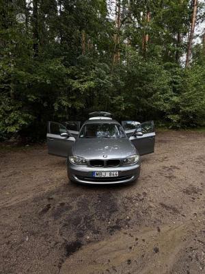 Grey BMW 120 2021 in Vilnius, with an engine capacity of 0.00 L and mileage of 261 thousand km for 2200 €, photo 9 on AUTOMOTO.COM.LV