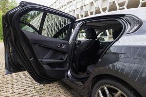 Grey BMW 120 2021 in Vilnius, with an engine capacity of 2.00 L and mileage of 117 thousand km for 16500 €, photo 20 on AUTOMOTO.COM.LV