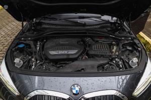 Grey BMW 120 2021 in Vilnius, with an engine capacity of 2.00 L and mileage of 117 thousand km for 16500 €, photo 24 on AUTOMOTO.COM.LV
