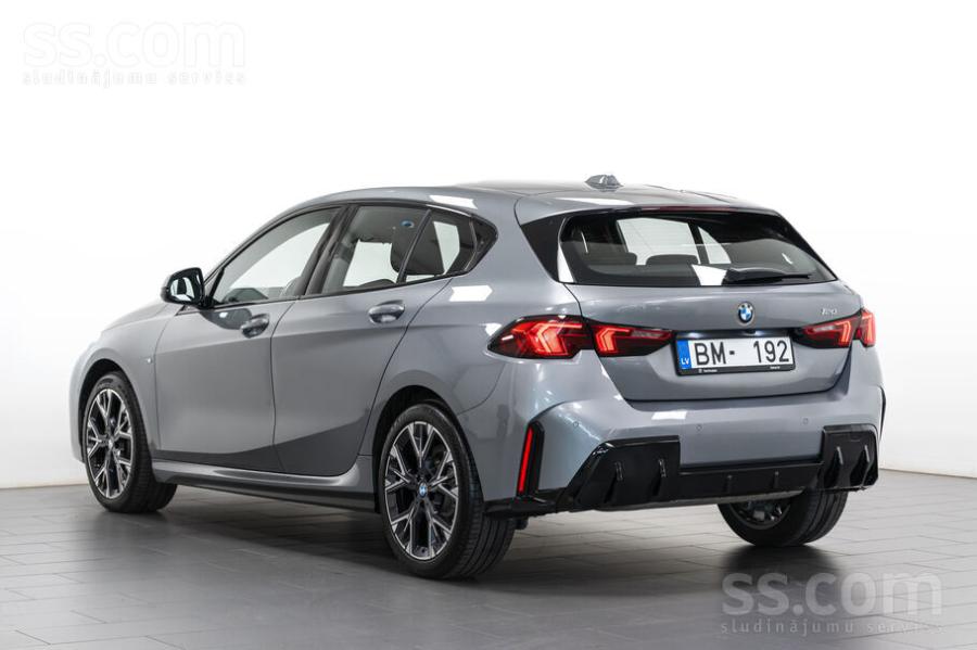 Grey BMW 120 2025 in Riga, with an engine capacity of 2.00 L and mileage of 33 thousand km for 27990 €, photo 4 on AUTOMOTO.COM.LV