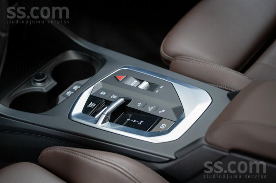 Grey BMW 120 2025 in Riga, with an engine capacity of 2.00 L and mileage of 33 thousand km for 27990 €, photo 30 on AUTOMOTO.COM.LV