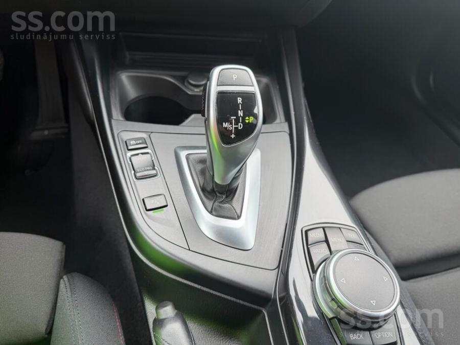 Pelēks BMW 120 2014 Liepāja, ar dzinēja tilpumu 2.00 L un nobraukumu 241 tūkst. km par 8500 €, foto 10 vietnē AUTOMOTO.COM.LV
