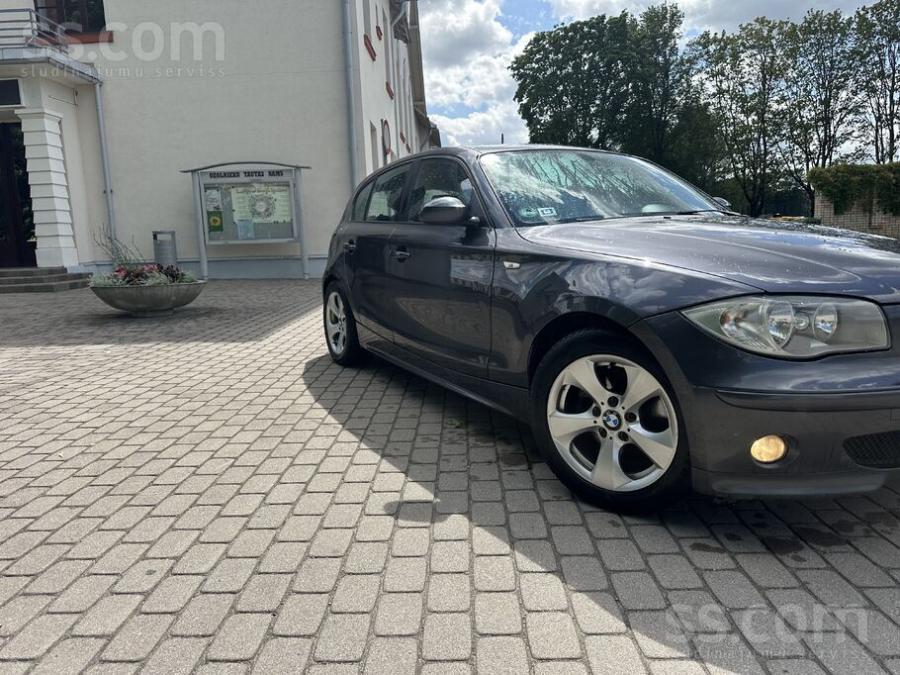 BMW 120 2004 in Jelgava, with an engine capacity of 2.00 L and mileage of 271 thousand km for 3500 €, photo 2 on AUTOMOTO.COM.LV
