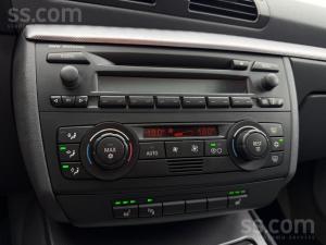 BMW 120 2004 Rīga, ar dzinēja tilpumu 2.00 L un nobraukumu 186 tūkst. km par 2580 €, foto 19 vietnē AUTOMOTO.COM.LV