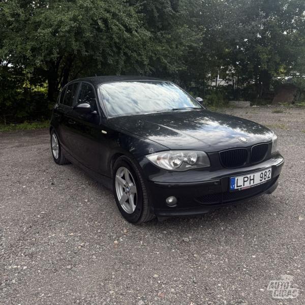 BMW 120 2004 in Vilnius, with an engine capacity of 2.00 L and mileage of 266 thousand km for 3100 €, photo 1 on AUTOMOTO.COM.LV