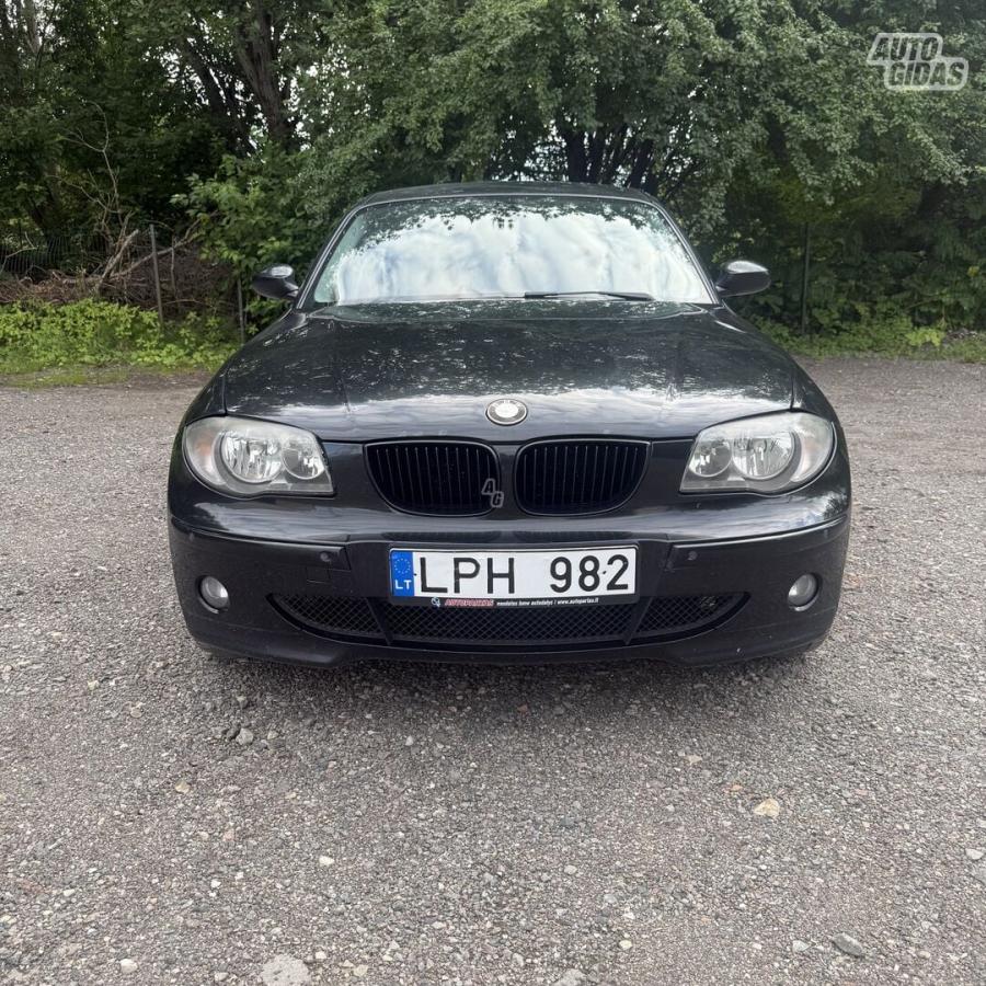 BMW 120 2004 Viļņa, ar dzinēja tilpumu 2.00 L un nobraukumu 266 tūkst. km par 3100 €, foto 3 vietnē AUTOMOTO.COM.LV
