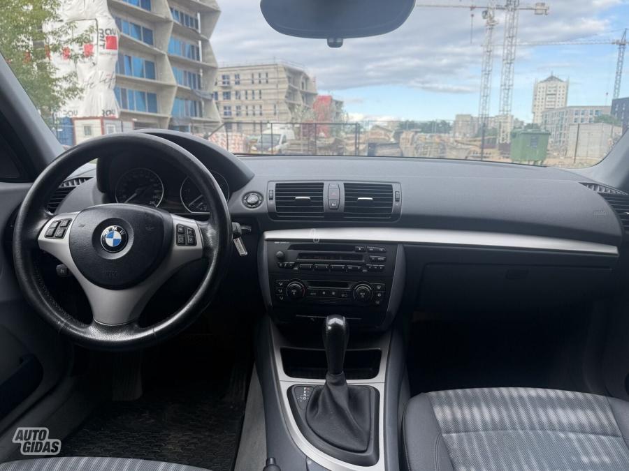 BMW 120 2004 Viļņa, ar dzinēja tilpumu 2.00 L un nobraukumu 266 tūkst. km par 3100 €, foto 7 vietnē AUTOMOTO.COM.LV