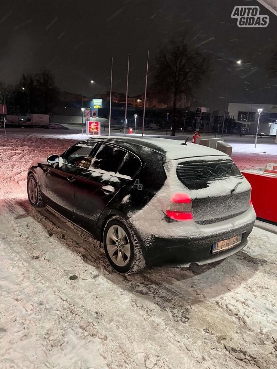 BMW 120 2004 Viļņa, ar dzinēja tilpumu 2.00 L un nobraukumu 266 tūkst. km par 3100 €, foto 9 vietnē AUTOMOTO.COM.LV
