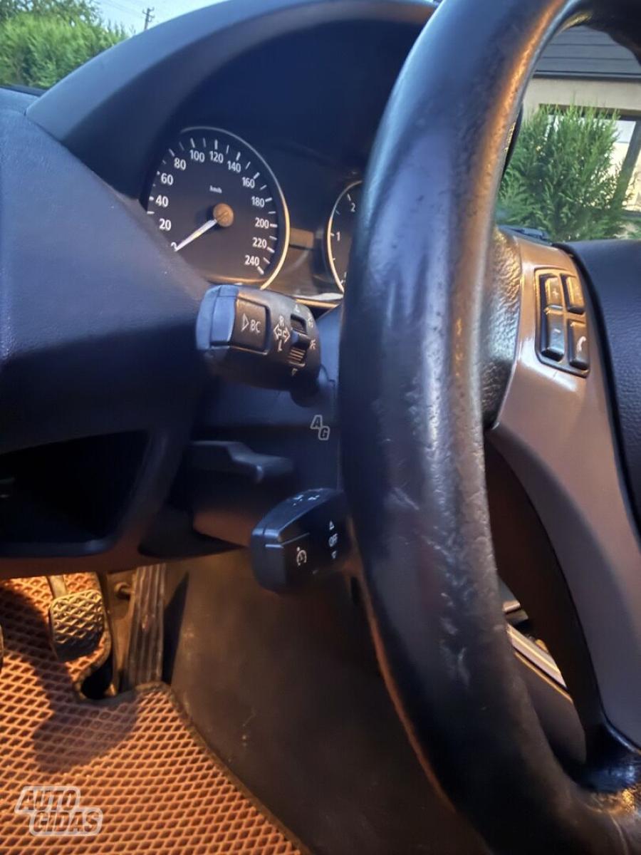 BMW 120 2004 Utena, ar dzinēja tilpumu 2.00 L un nobraukumu 348 tūkst. km par 1699 €, foto 19 vietnē AUTOMOTO.COM.LV