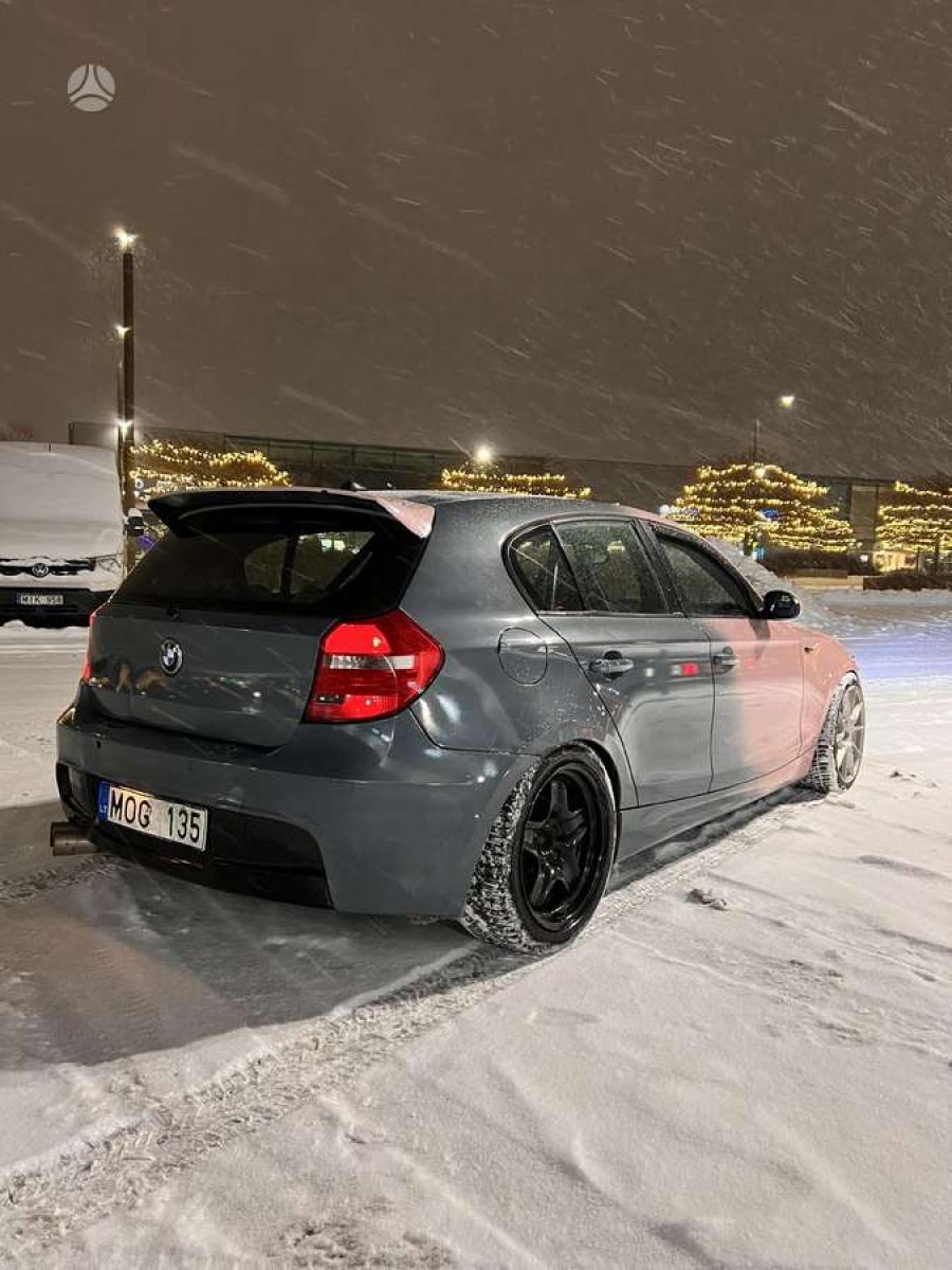 BMW 120 2005 Viļņa, ar dzinēja tilpumu 2.00 L un nobraukumu 240 tūkst. km par 2500 €, foto 3 vietnē AUTOMOTO.COM.LV