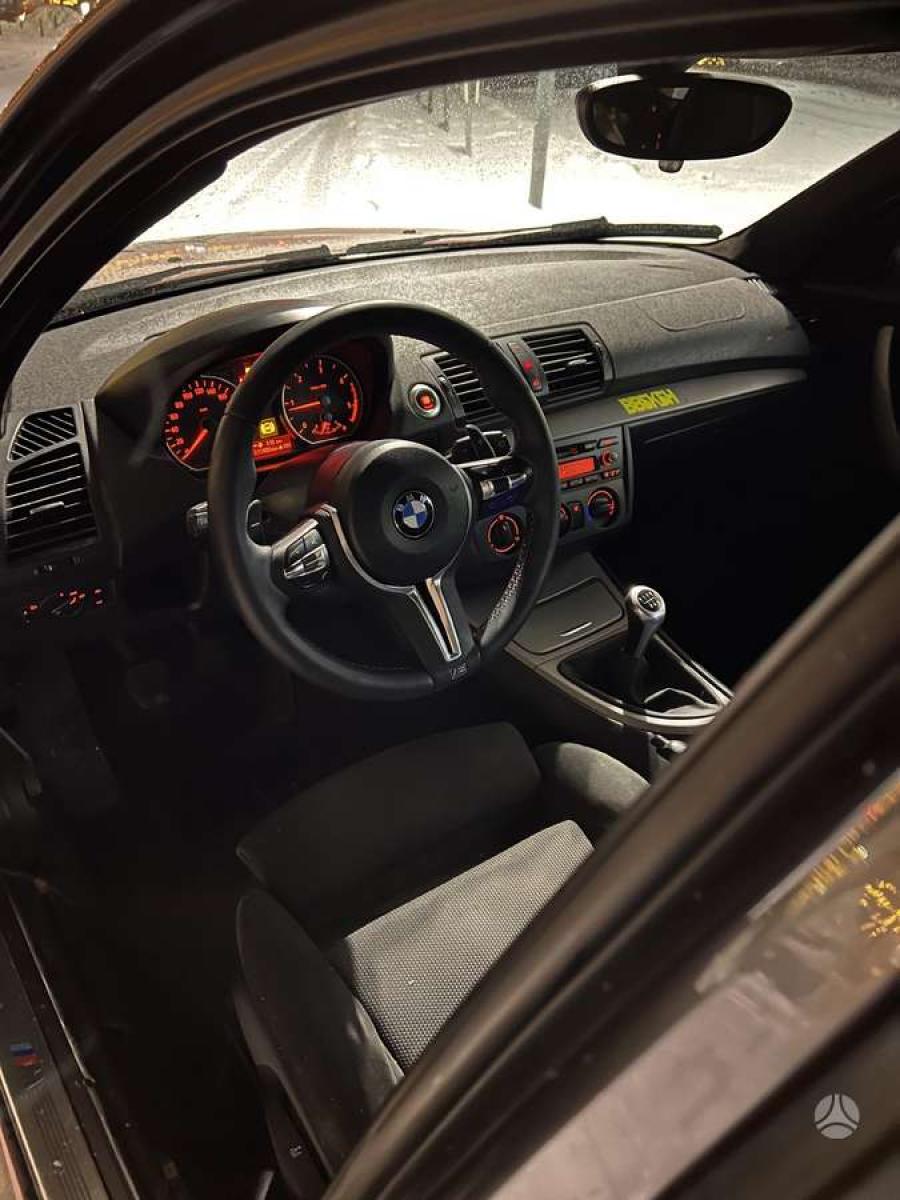 BMW 120 2005 Viļņa, ar dzinēja tilpumu 2.00 L un nobraukumu 240 tūkst. km par 2500 €, foto 8 vietnē AUTOMOTO.COM.LV