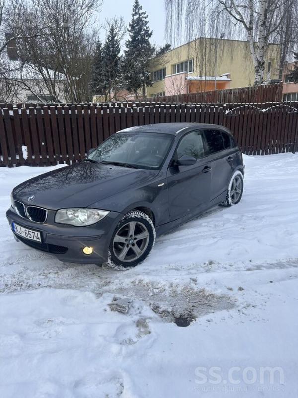 BMW 120 2005 in Riga, with an engine capacity of 2.00 L and mileage of 312 thousand km for 2300 €, photo 5 on AUTOMOTO.COM.LV