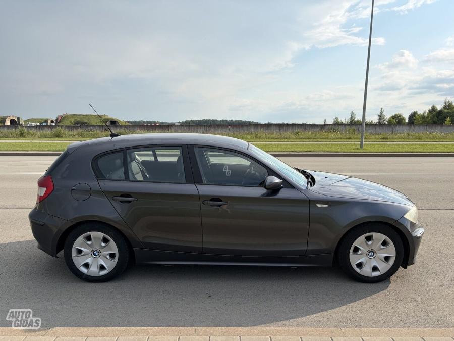 BMW 120 2005 Šauļi, ar dzinēja tilpumu 2.00 L un nobraukumu 260 tūkst. km par 3500 €, foto 3 vietnē AUTOMOTO.COM.LV