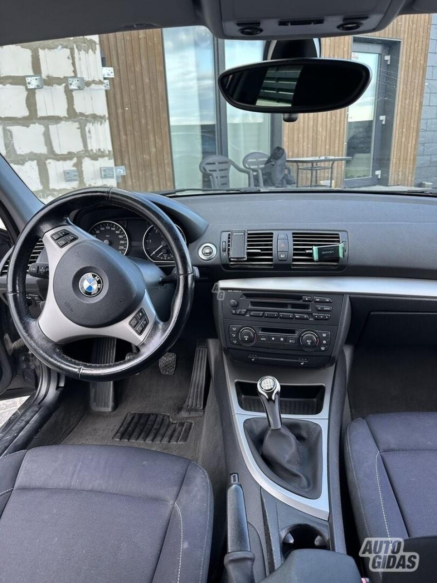 BMW 120 2006 Viļņa, ar dzinēja tilpumu 2.00 L un nobraukumu 280 tūkst. km par 2300 €, foto 6 vietnē AUTOMOTO.COM.LV