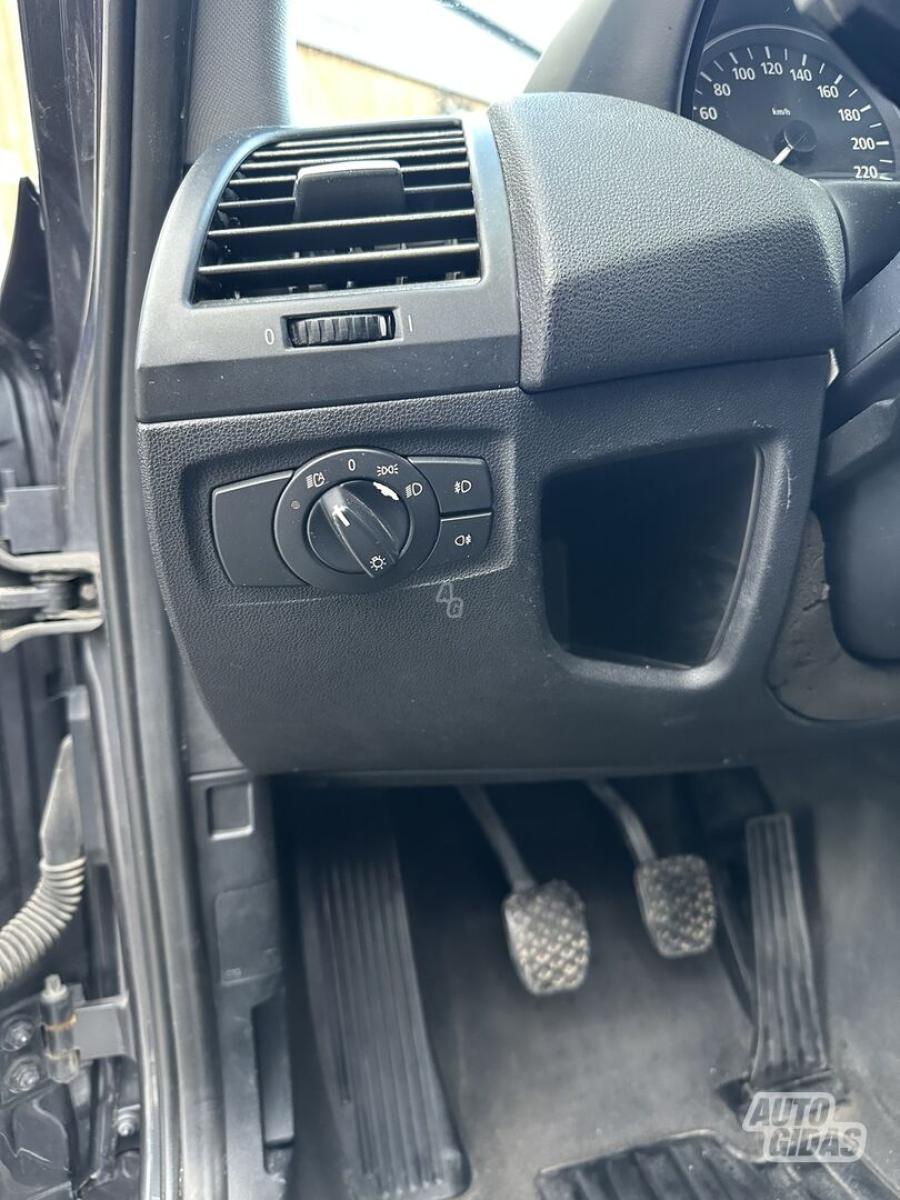 BMW 120 2006 Viļņa, ar dzinēja tilpumu 2.00 L un nobraukumu 280 tūkst. km par 2300 €, foto 9 vietnē AUTOMOTO.COM.LV