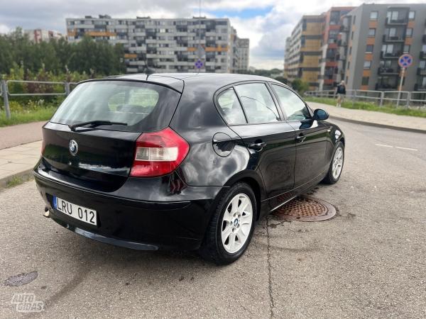 BMW 120 2006 in Vilnius, with an engine capacity of 2.00 L and mileage of 331 thousand km for 3000 €, photo 5 on AUTOMOTO.COM.LV